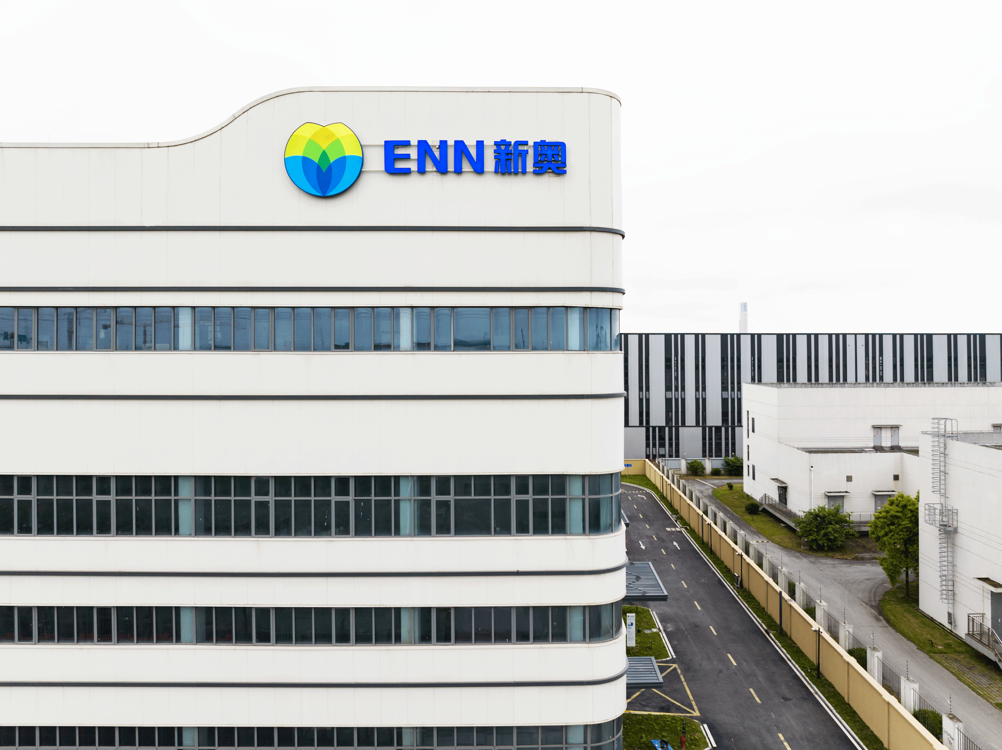 ENN Energy Power Technology (Shanghai) Co., Ltd,37,359.93 m² - Sandwich ...